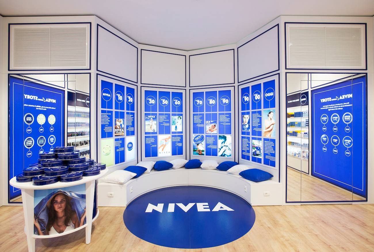 PERMANENT NIVEA SHOP - adverteam