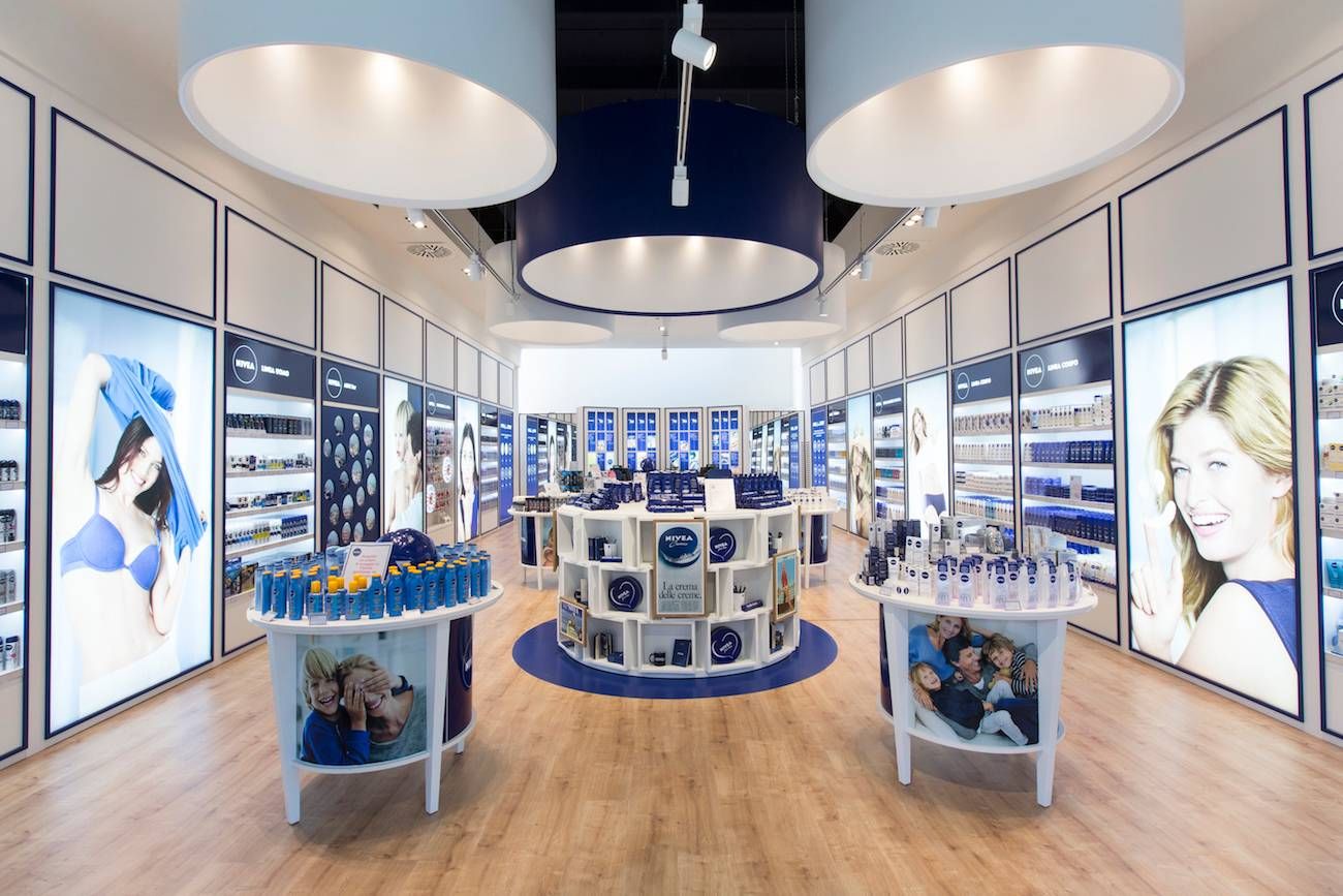 PERMANENT NIVEA SHOP - adverteam