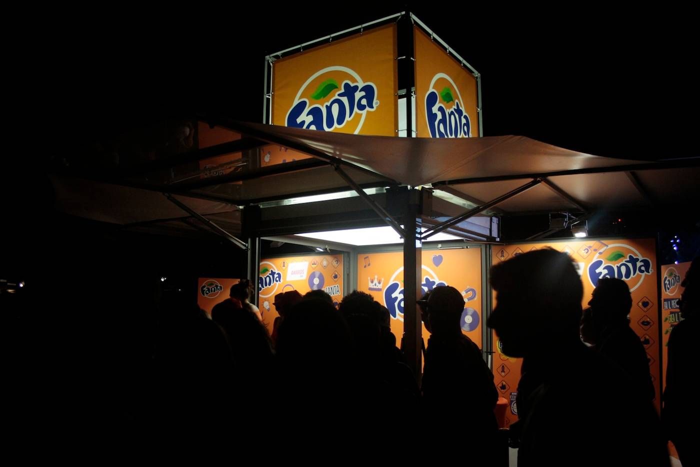 FANTA - ATTIVITA' DI SAMPLING AND BRAND AWARENESS - adverteam